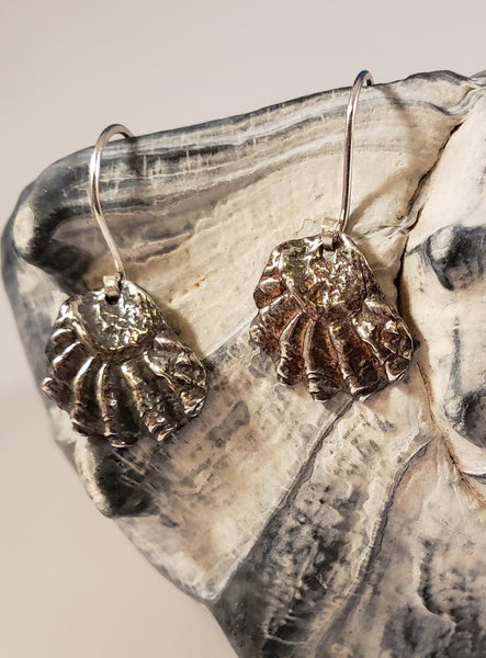 Pearl Oyster Shell Earrings (Silver) – Kate Loomis Handcrafted Jewelry